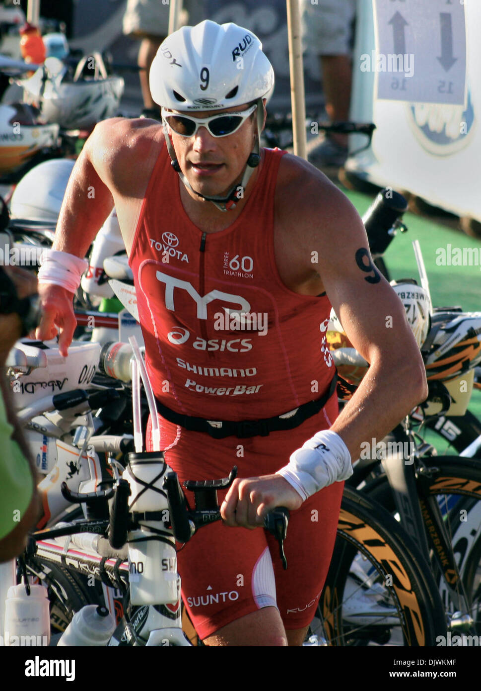 Oct 09, 2010 - Kailua-Kona, Hawaii, U.S. - Professional ANDY POTTS (9 ...