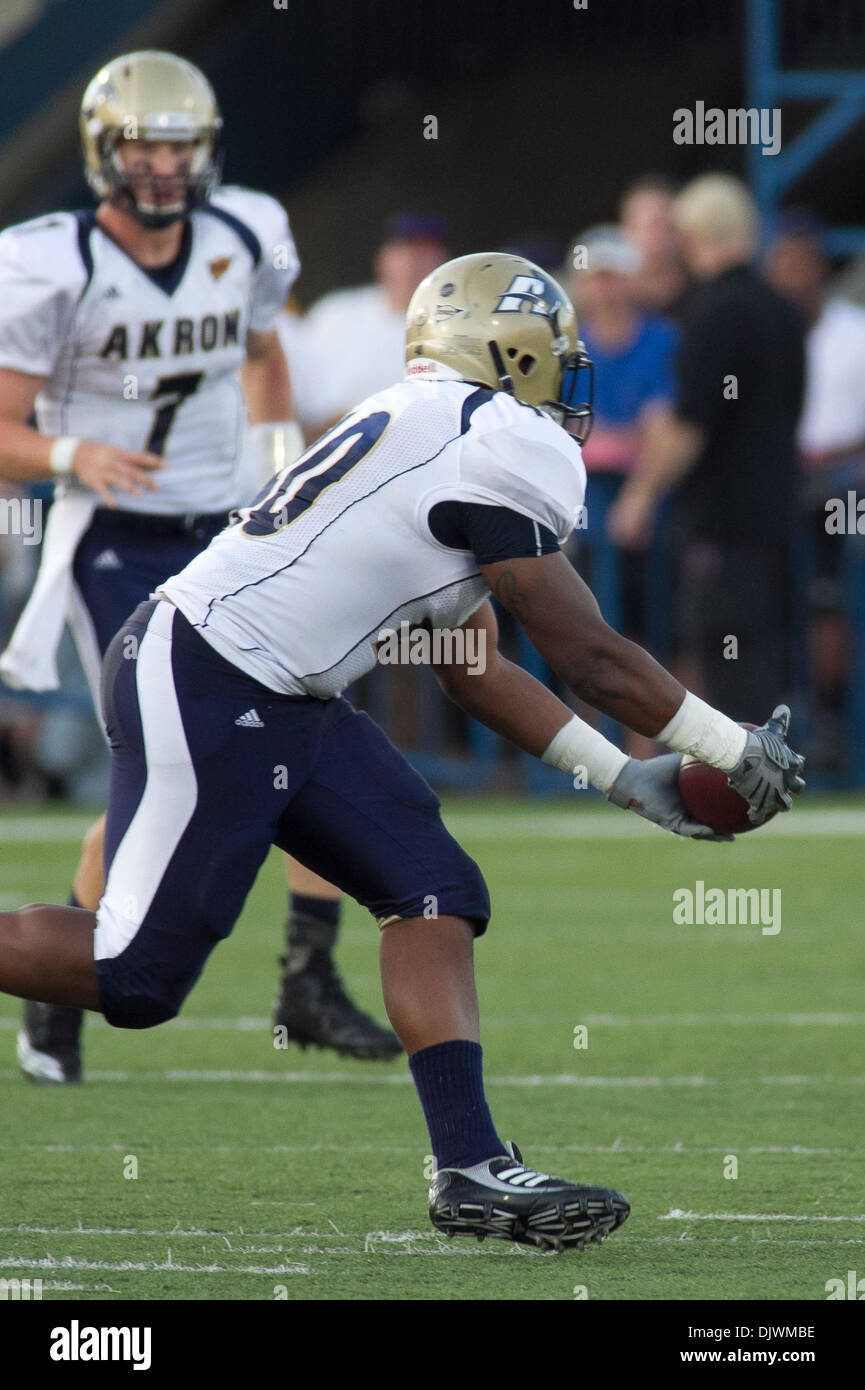 Oct. 9, 2010 - Kent, Ohio, United States of America - Akron Zips ...