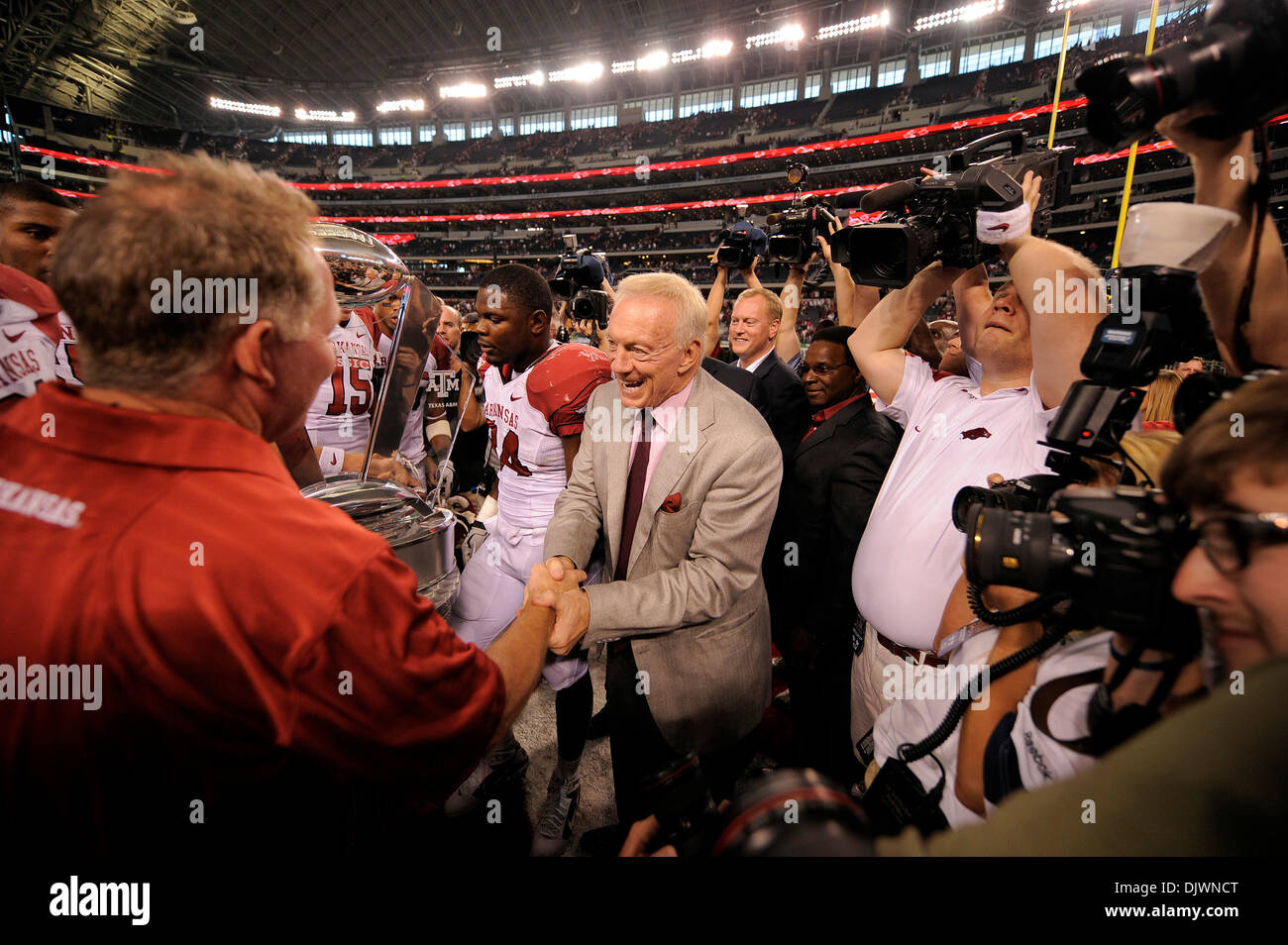 Jerry jones arkansas hi-res stock photography and images - Alamy