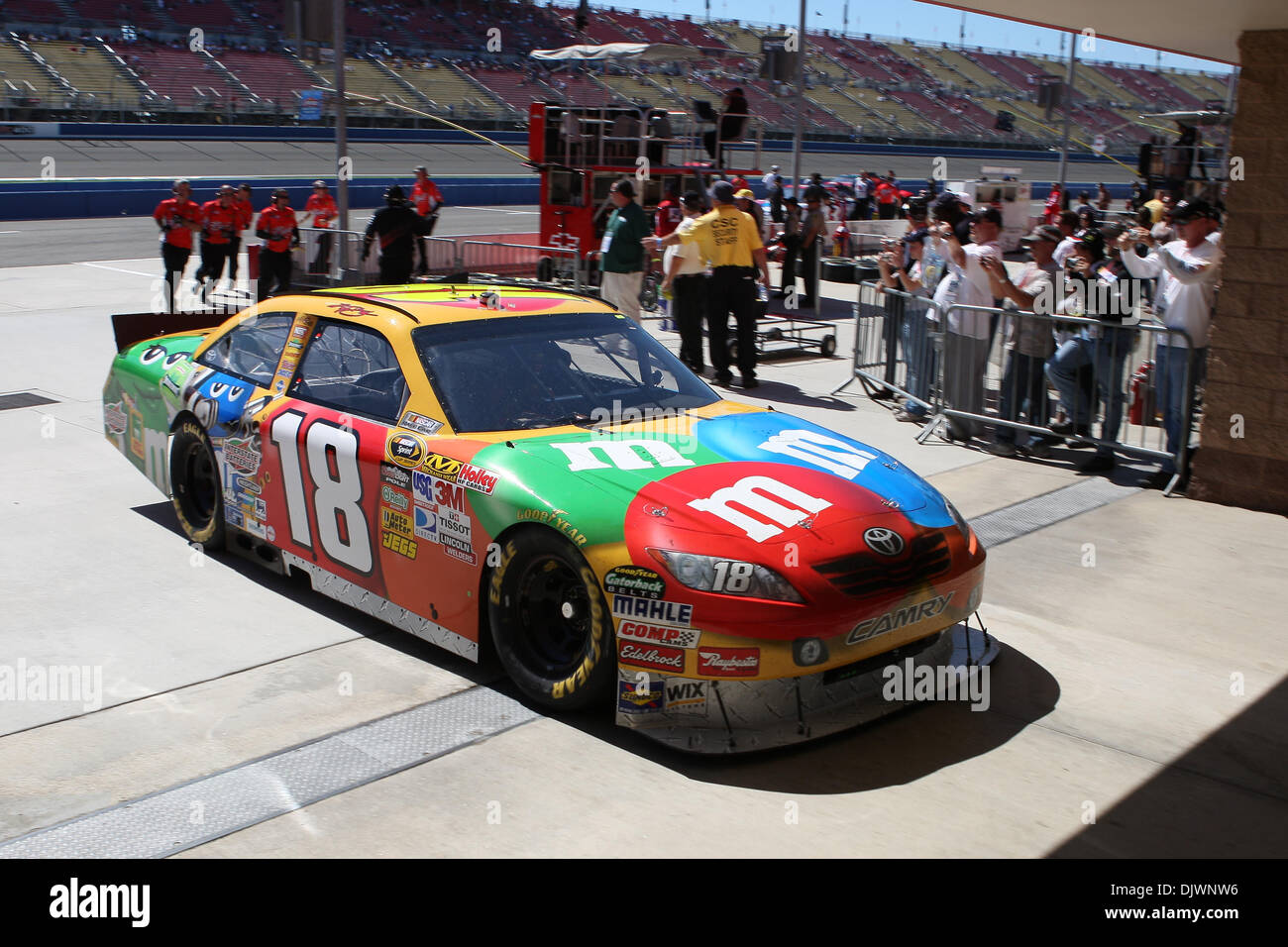 Kyle busch 2010 hi-res stock photography and images - Alamy