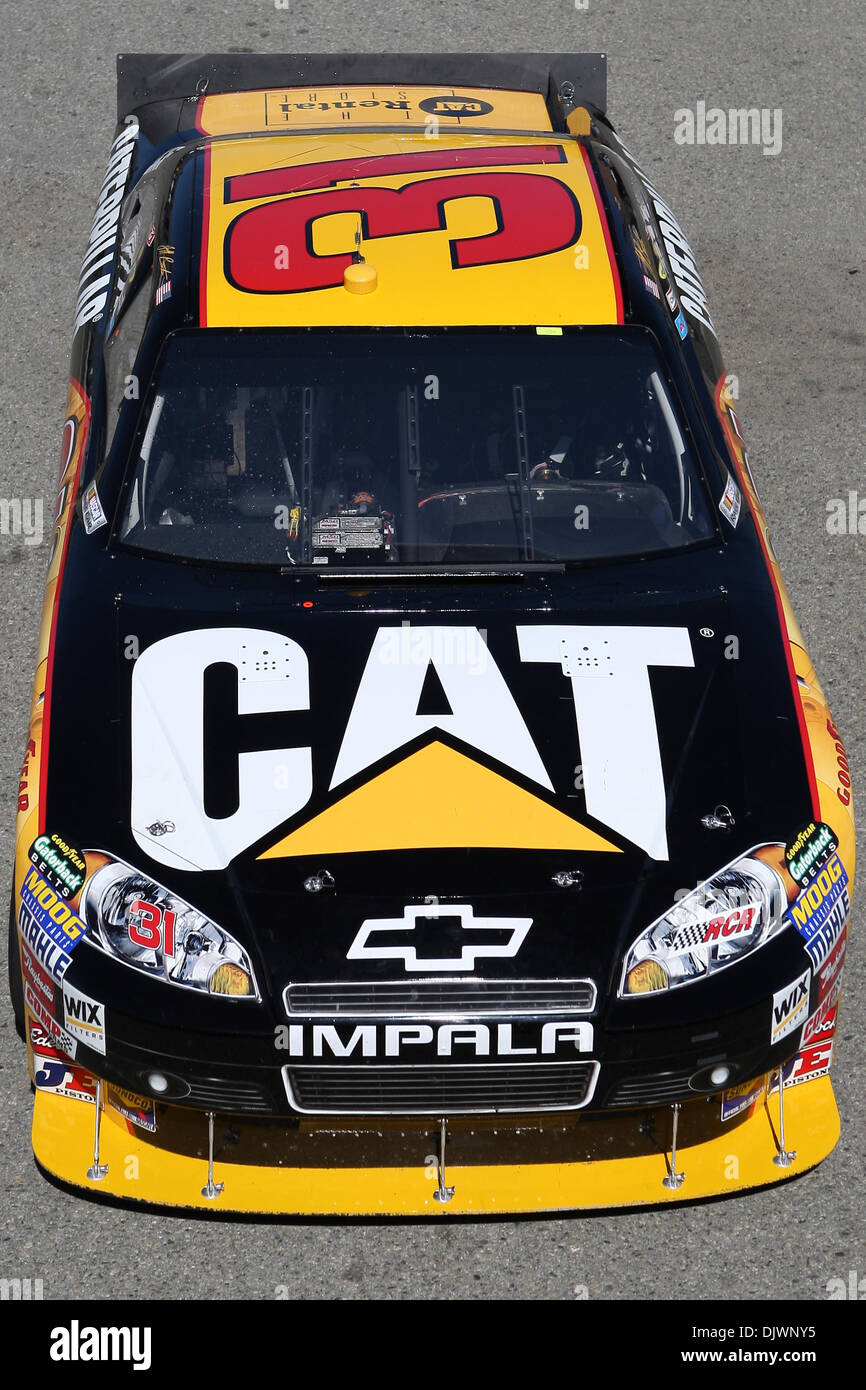 Caterpillar race car hi-res stock photography and images - Alamy