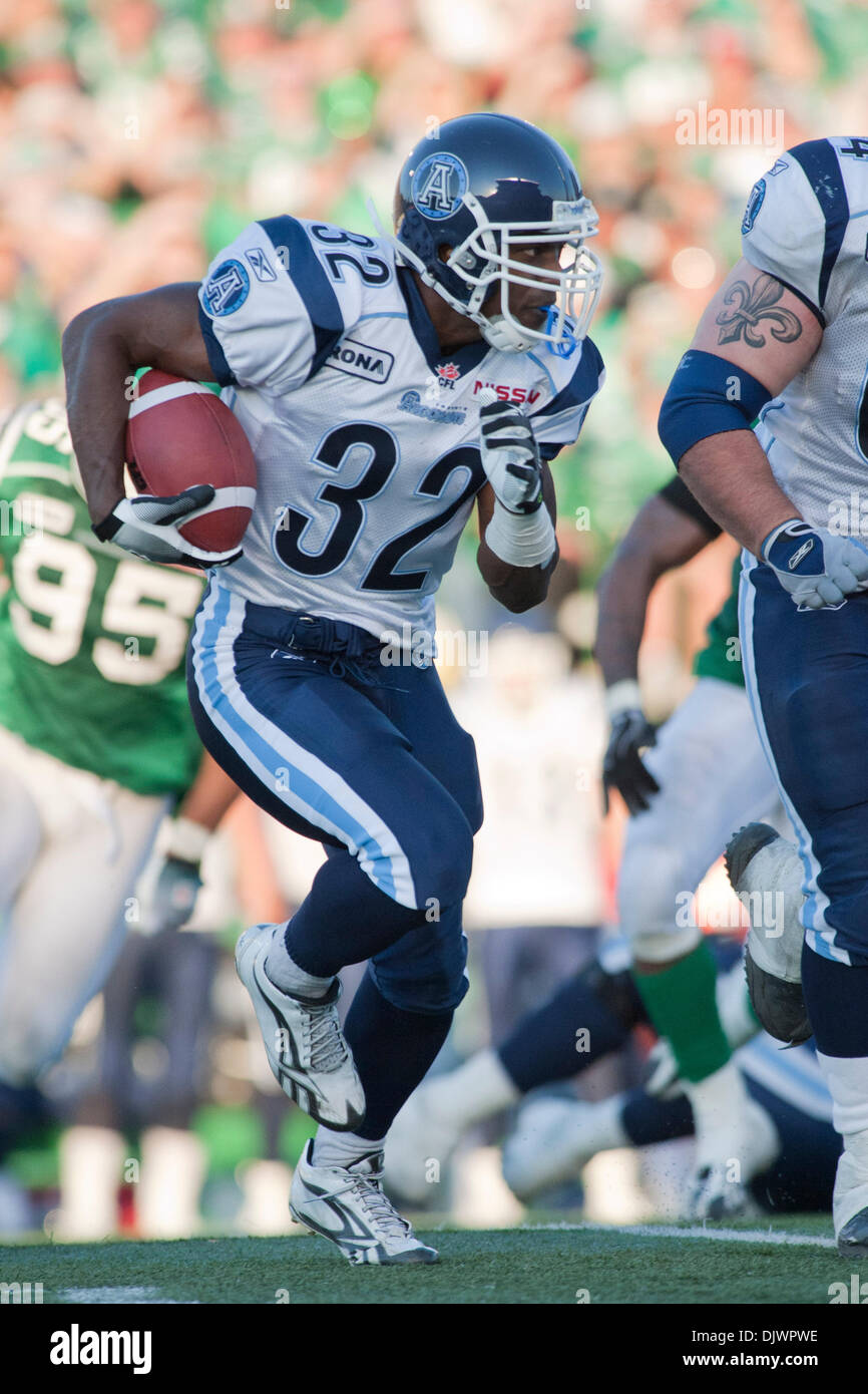 Oct. 9, 2010 - Regina, Saskatchewan, Canada - Toronto Argonauts running ...