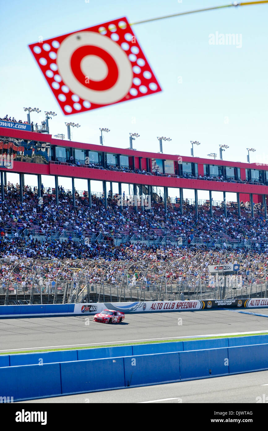 Auto club speedway finish line hi-res stock photography and images - Alamy