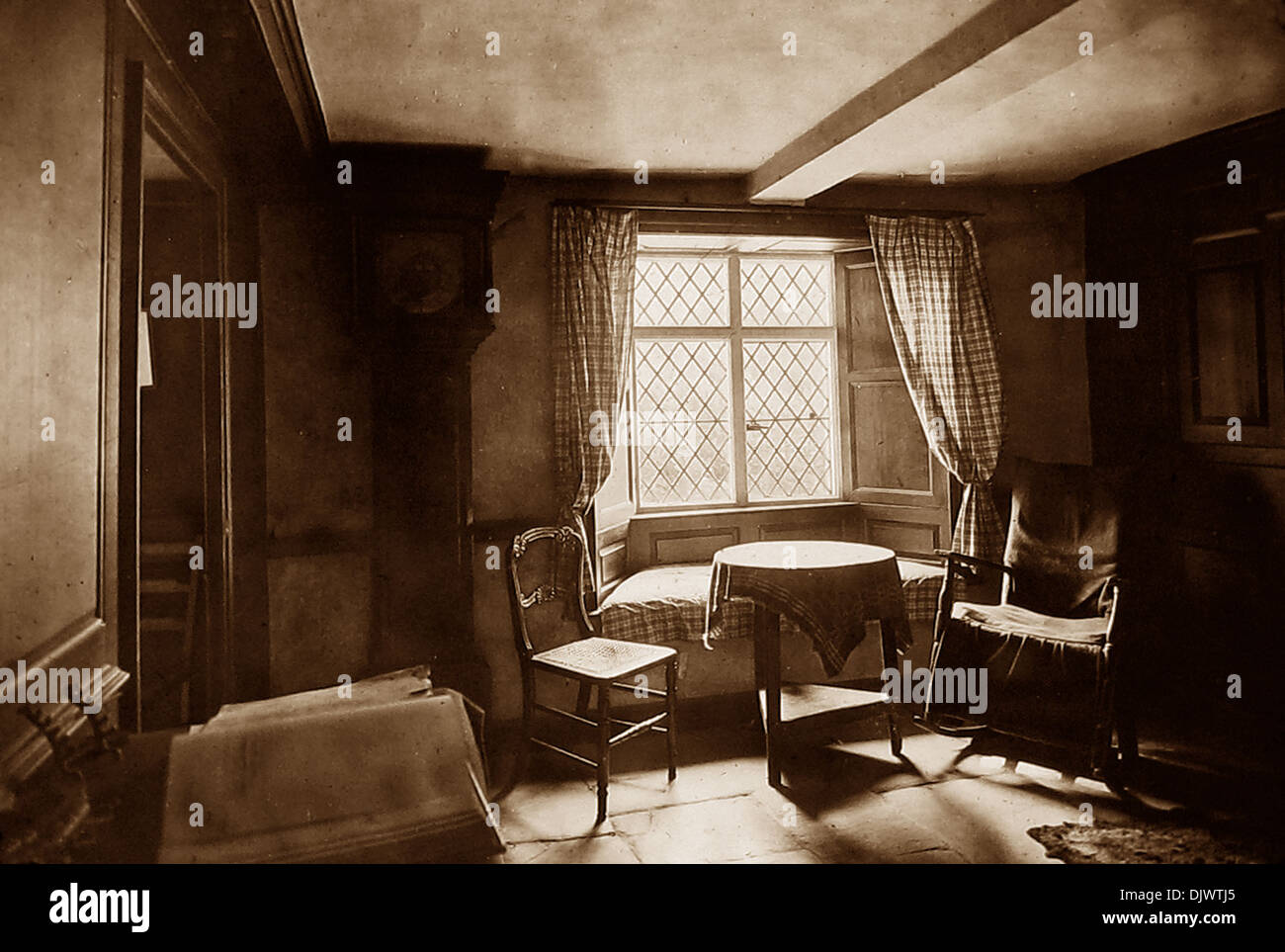 Grasmere Dove Cottage early 1900s Stock Photo - Alamy