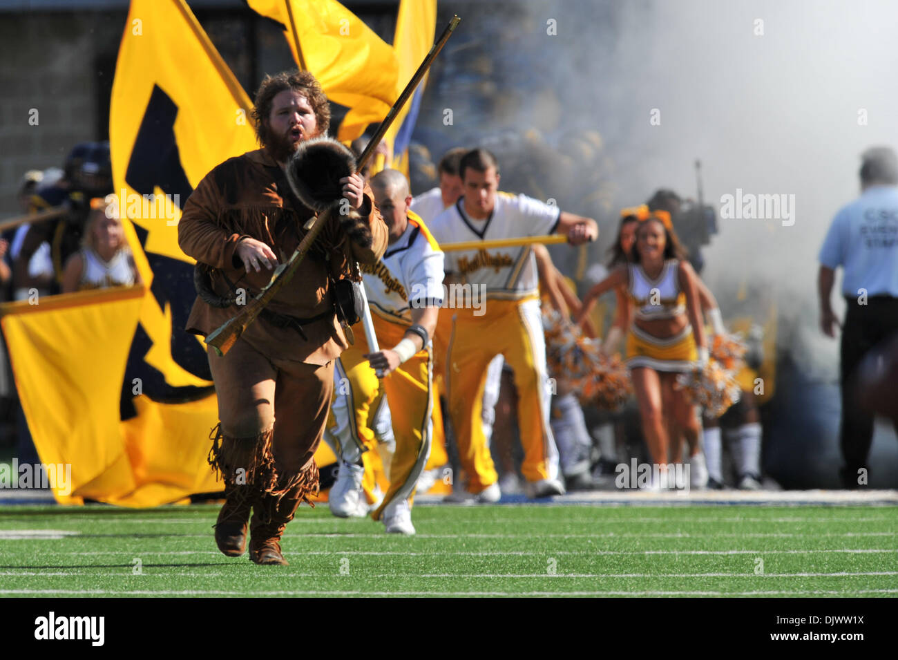 University Of Virginia Mascot High Resolution Stock Photography and ...