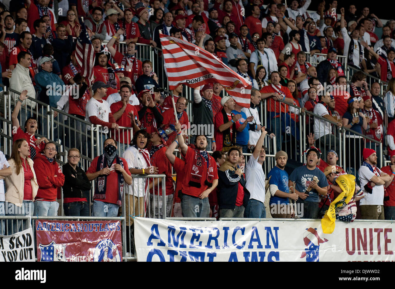 Mls soccer usa fans hi-res stock photography and images - Alamy