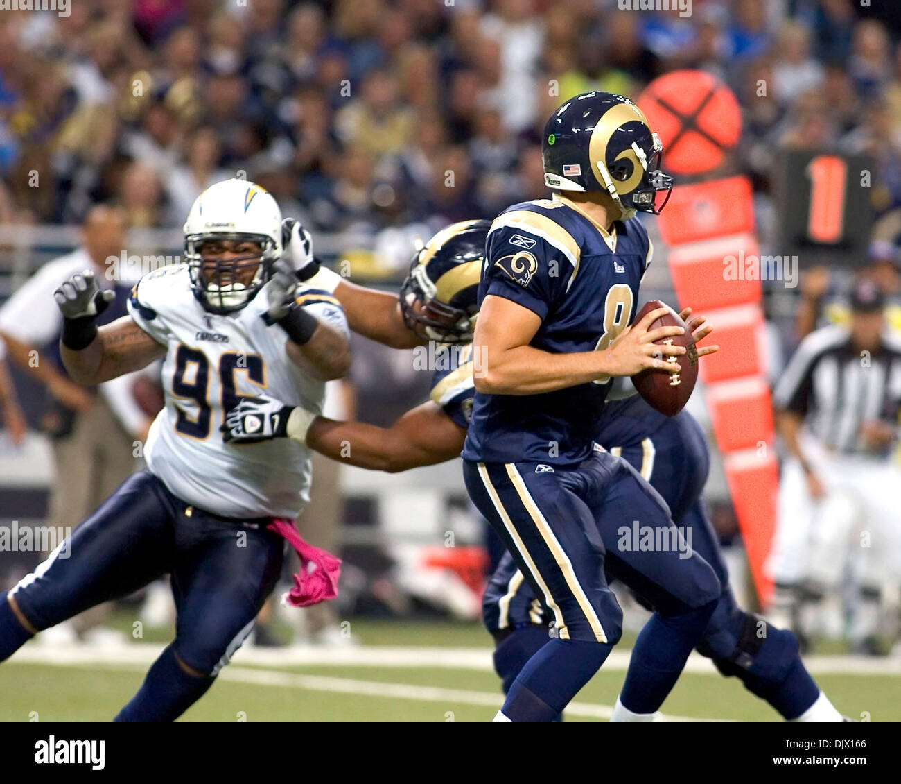 Oct 17, 2010 - St Louis, Missouri, U.S. - NFL Football - Chargers ...