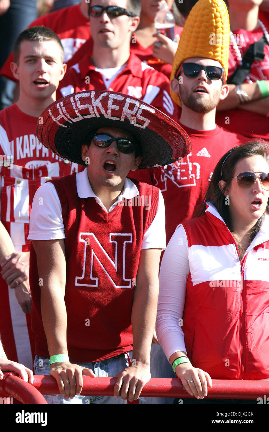 Huskers hi-res stock photography and images - Alamy