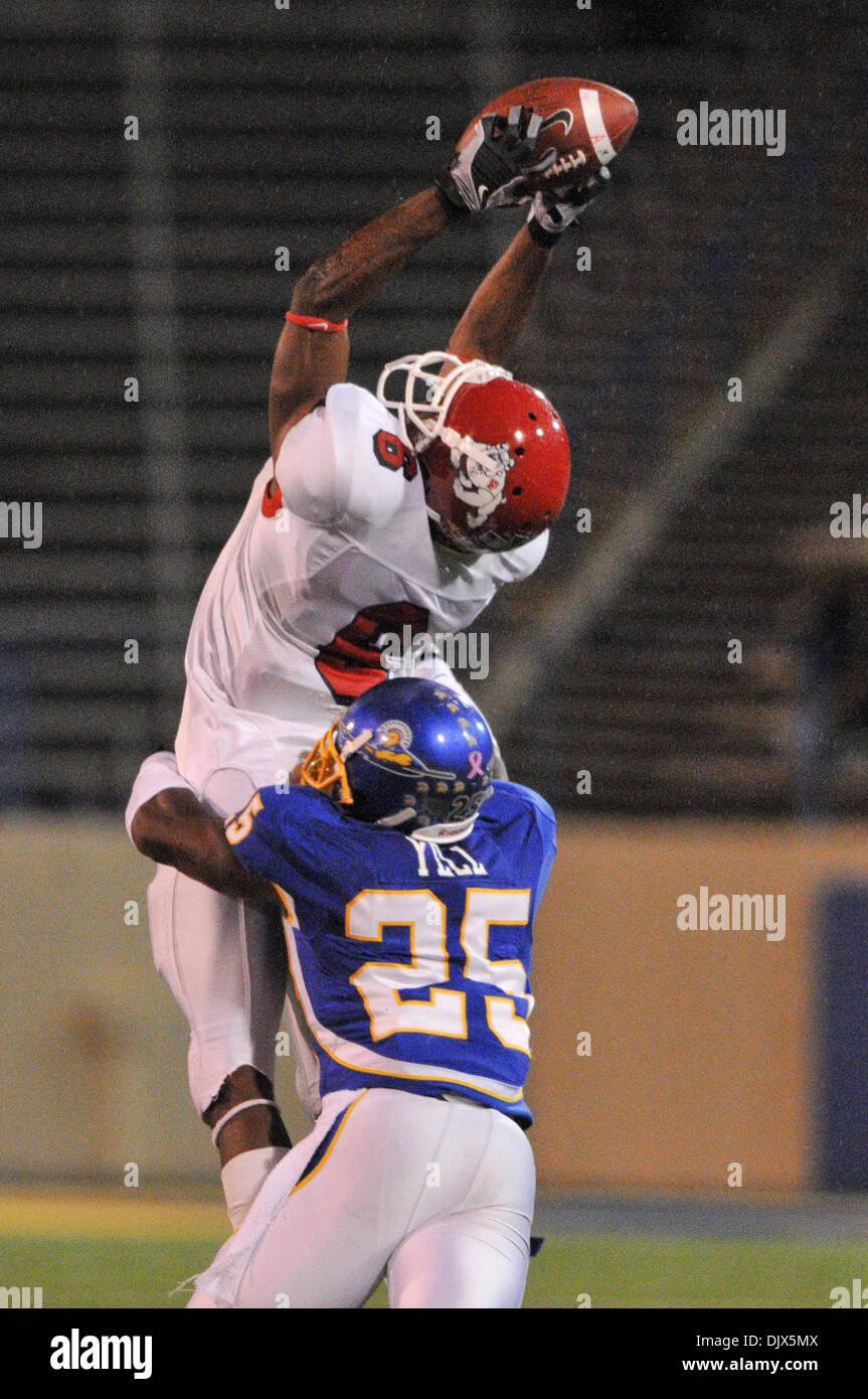 Fresno state football stadium hi-res stock photography and images - Alamy