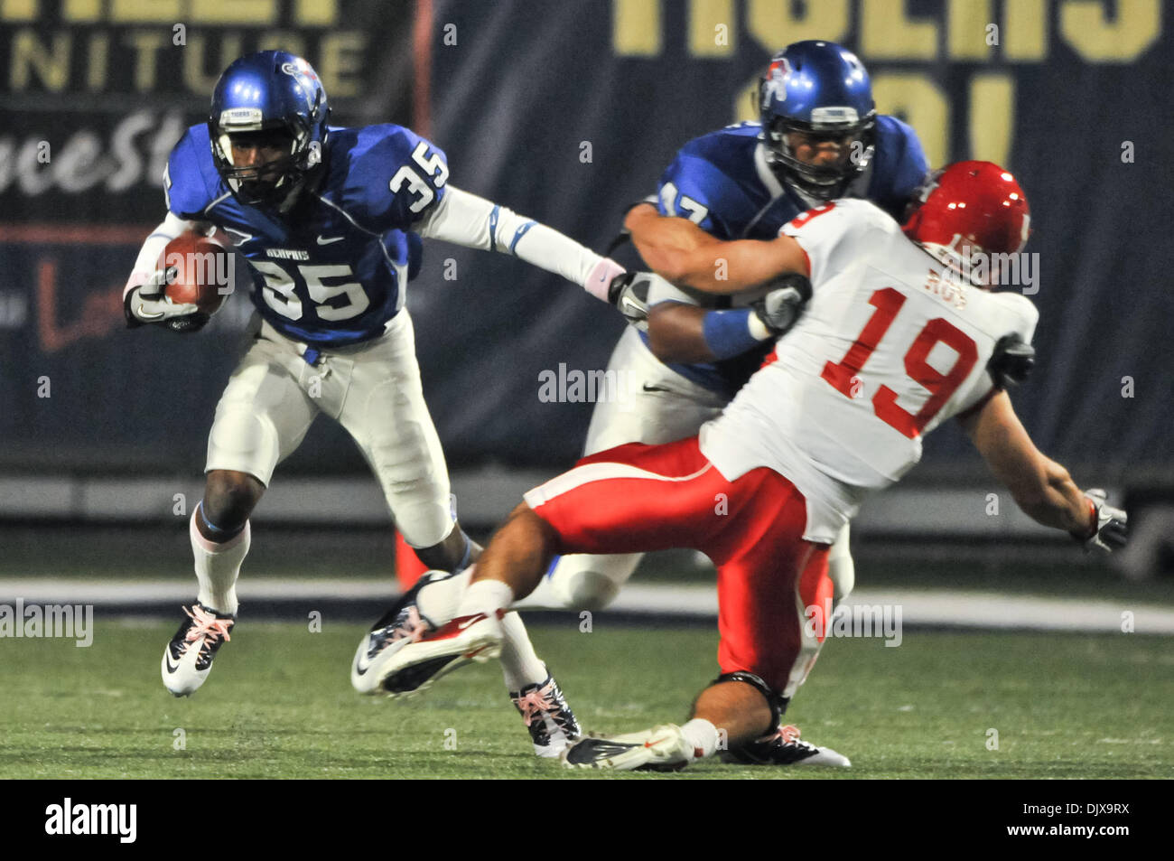 Memphis tigers wide receiver hi-res stock photography and images - Alamy