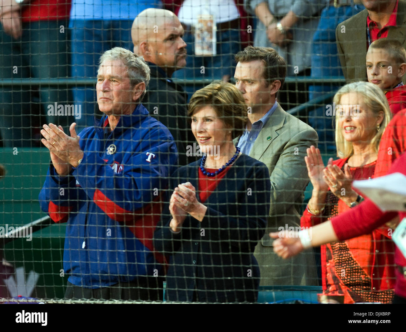 President george w bush 2010 hi-res stock photography and images - Alamy