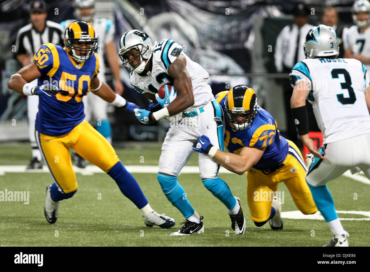 Chris long rams hi-res stock photography and images - Alamy