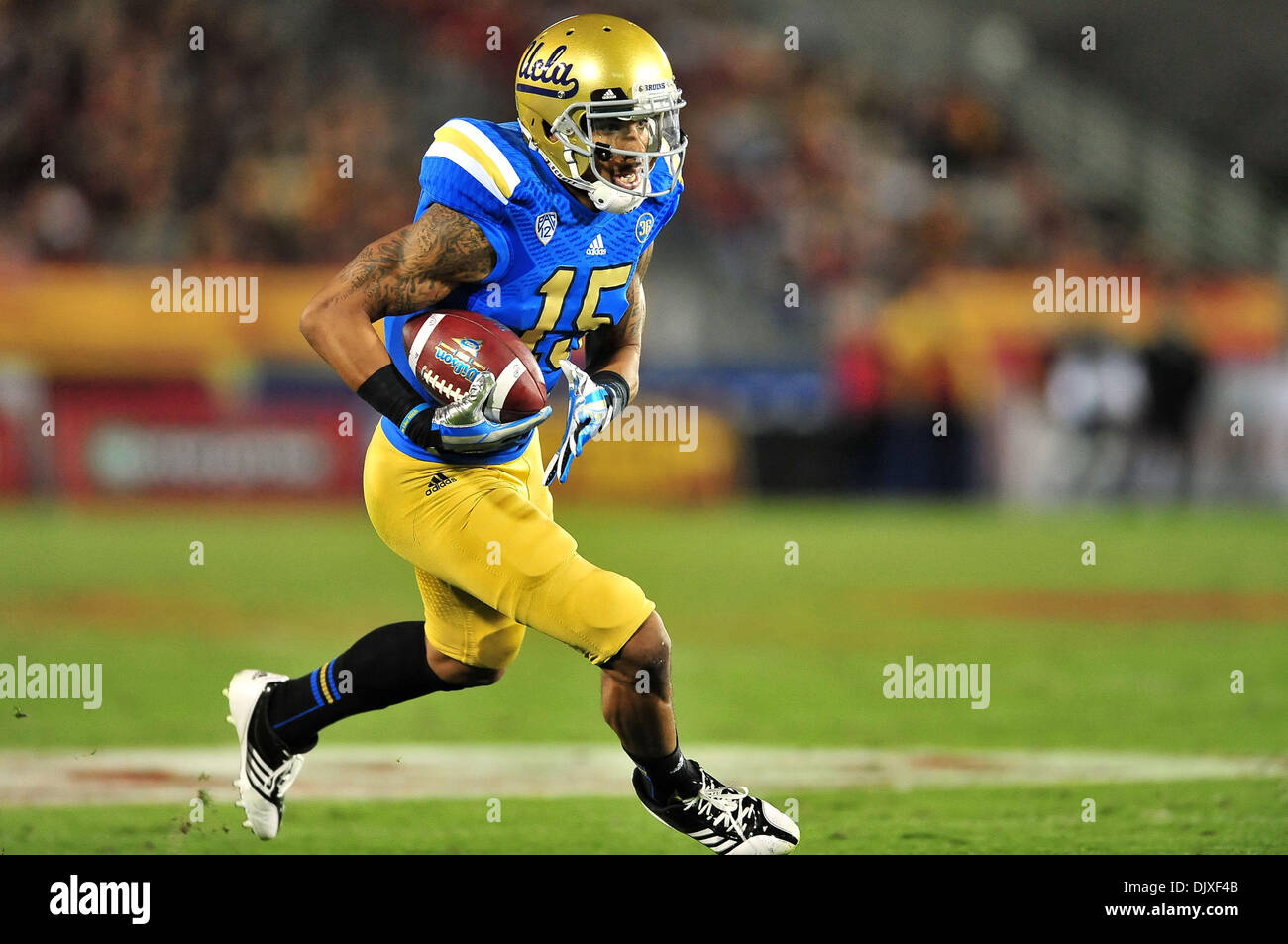 Los Angeles, CA, USA. 30th Nov, 2013. UCLA Bruins wide receiver Devin ...