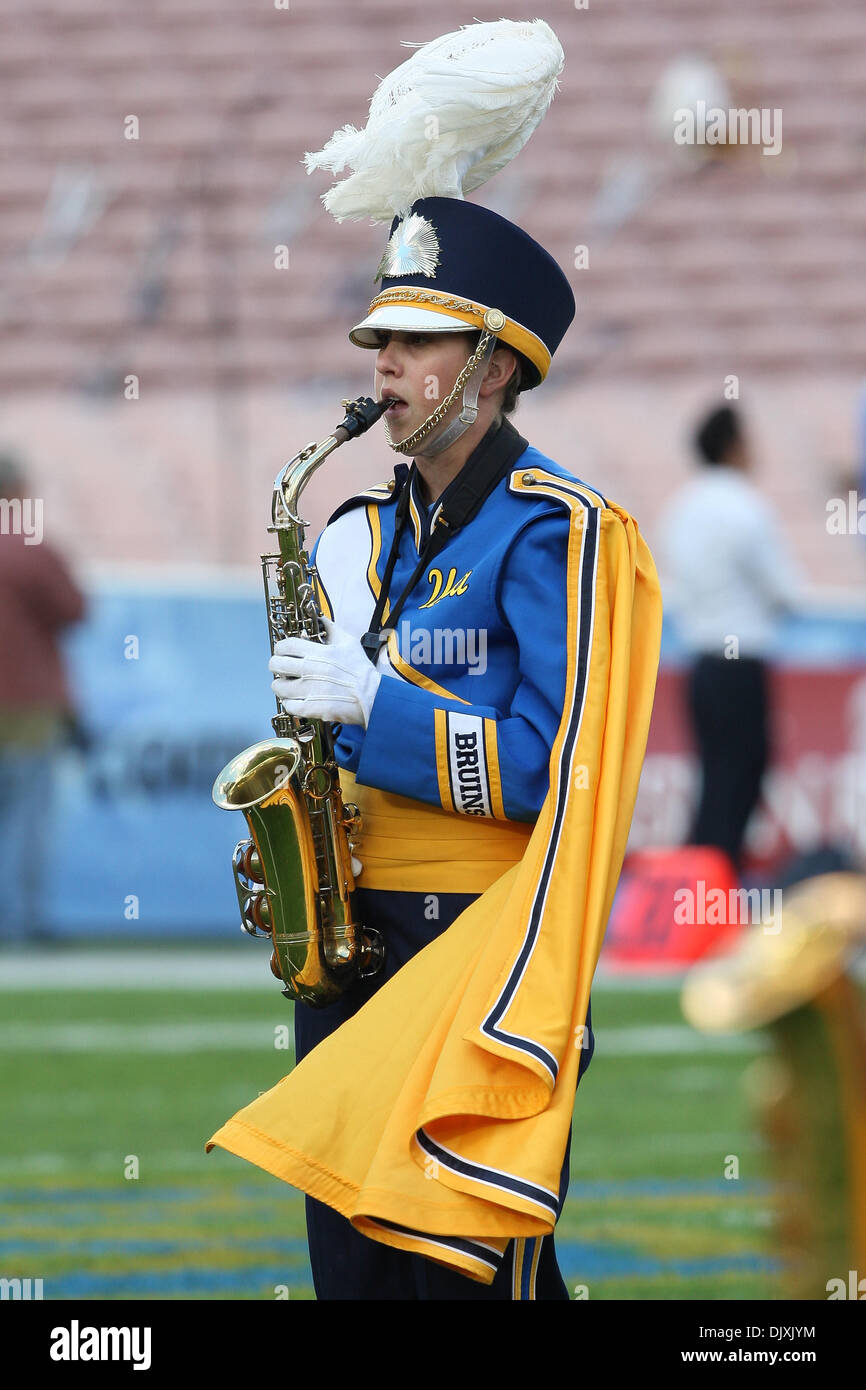 Marching band member in rose hi-res stock photography and images - Alamy