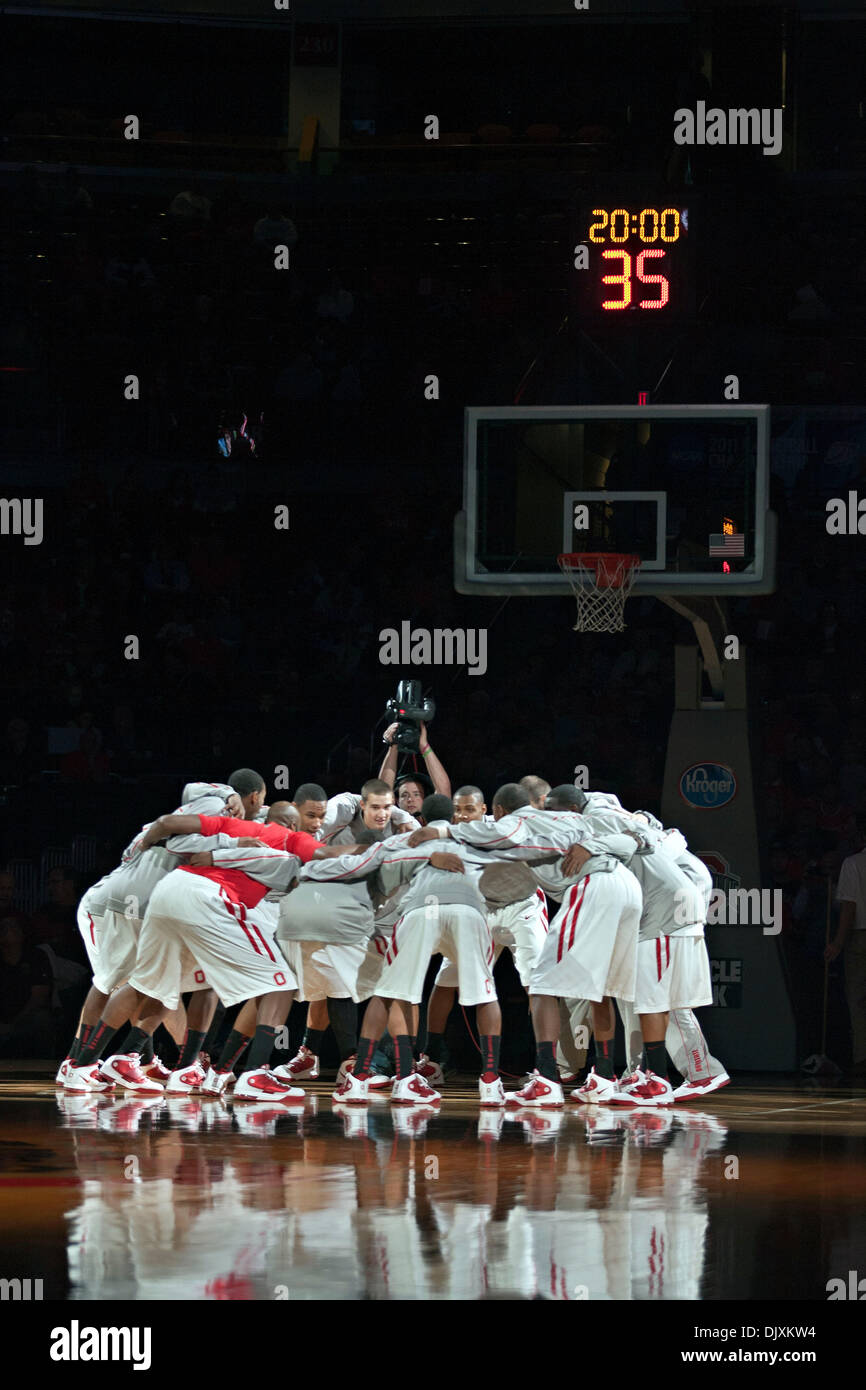 Ohio state buckeyes mens basketball hi-res stock photography and images ...