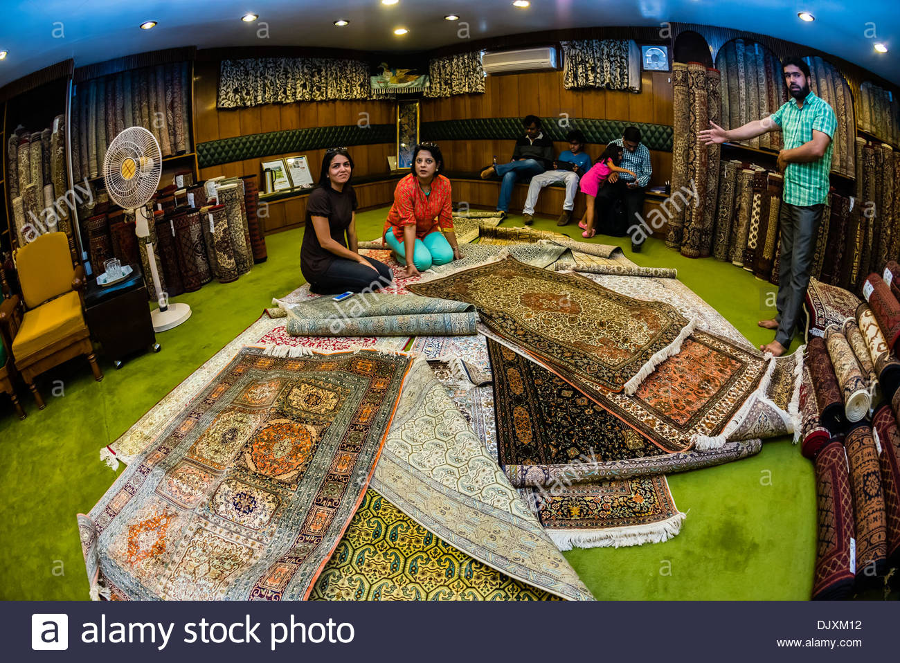 Ali Shah Stock Photos & Ali Shah Stock Images - Alamy