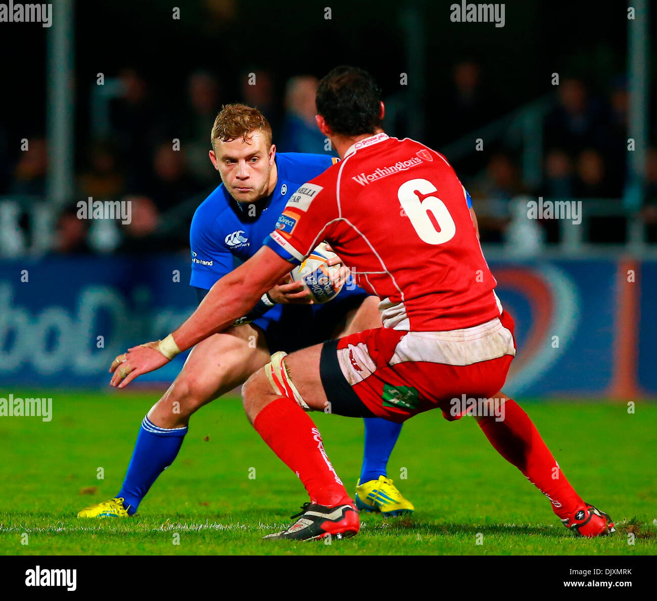 Sidestep action hi-res stock photography and images - Alamy