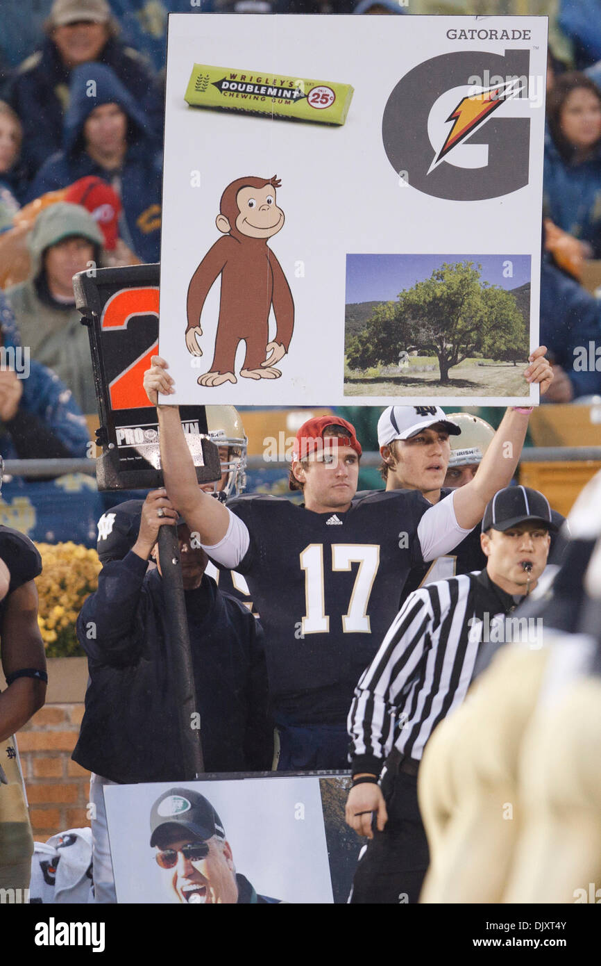 Notre dame quarterback matthew mulvey hi-res stock photography and ...