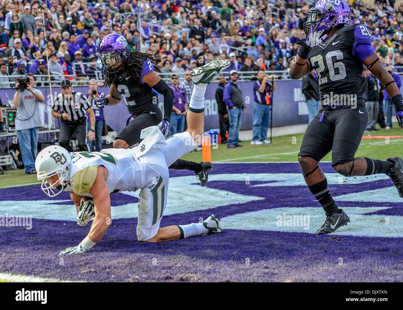 Kindred media hi-res stock photography and images - Alamy