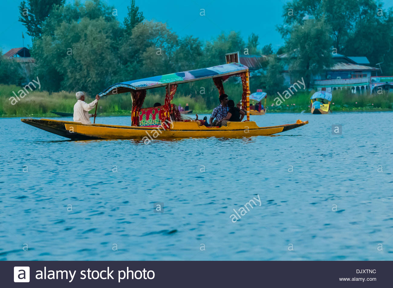 Shikara (boat), Dal Lake in Srinagar, Kashmir, Jammu and Kashmir Stock ...