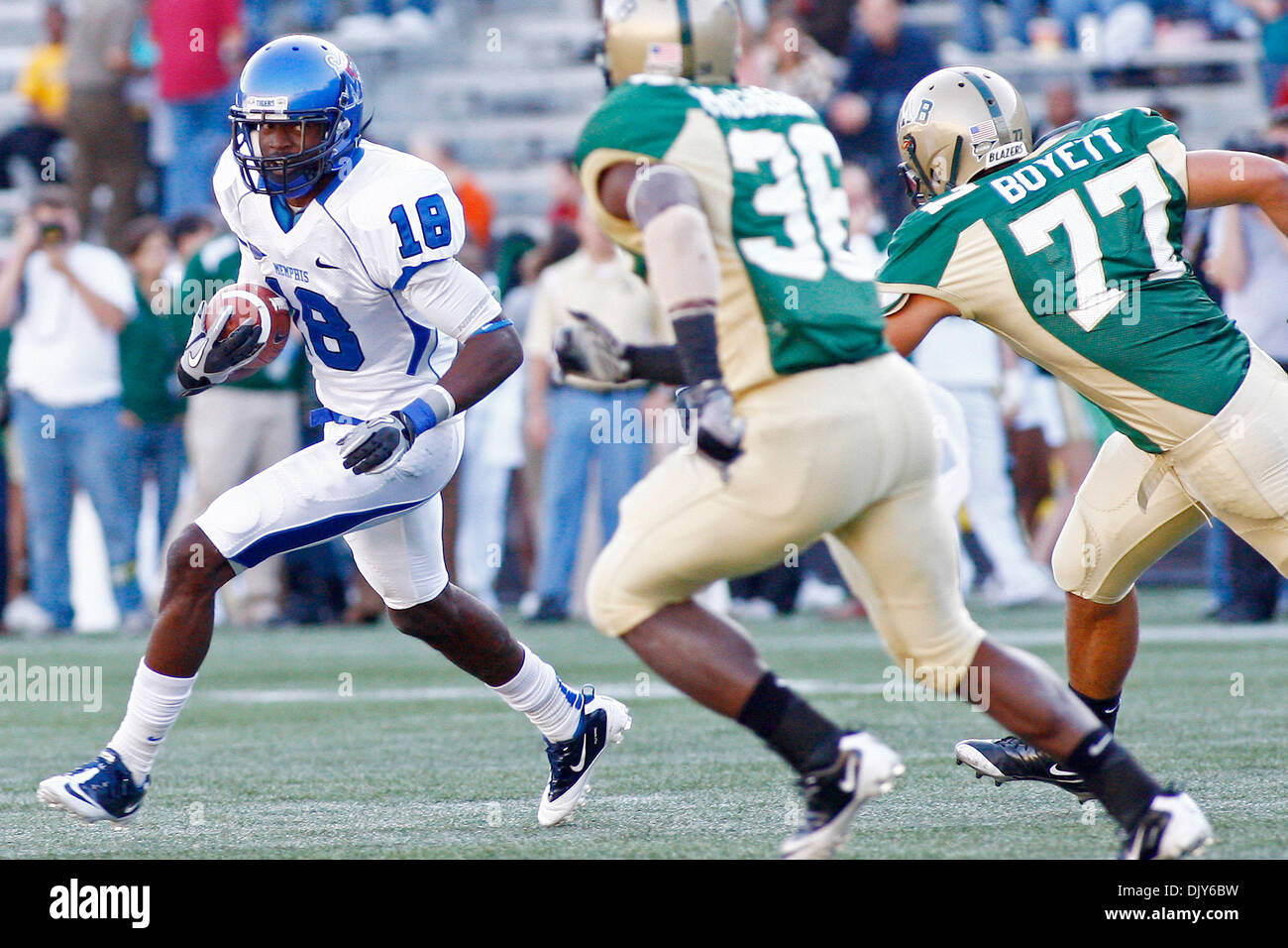 Memphis tigers wide receiver hi-res stock photography and images - Alamy