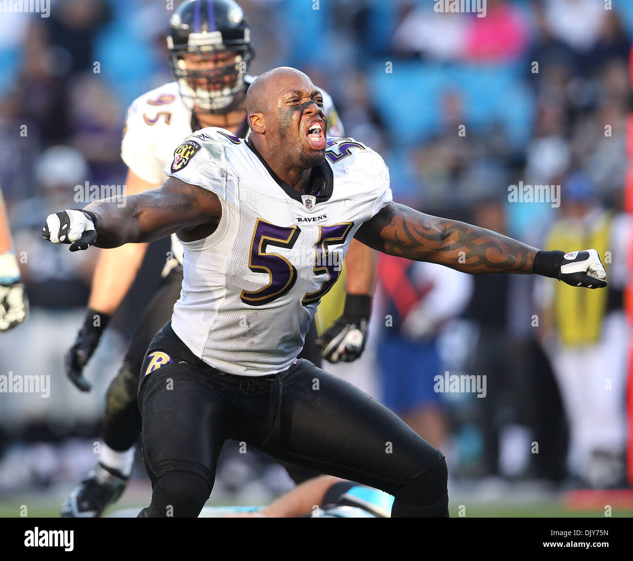 Terrell suggs hi-res stock photography and images - Alamy