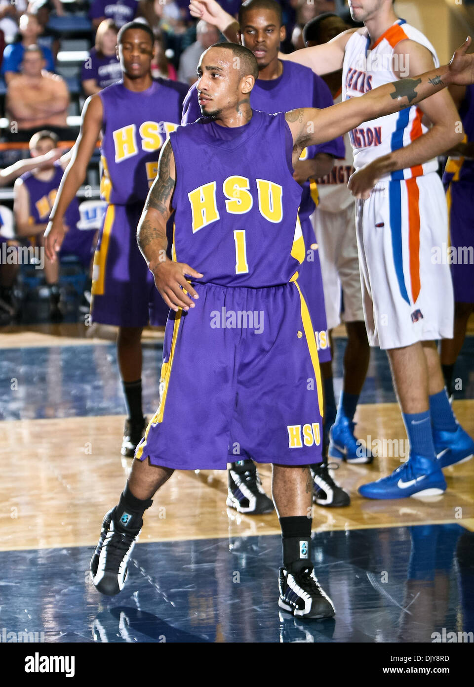 Nov. 22, 2010 - Arlington, Texas, United States of America - Hardin ...