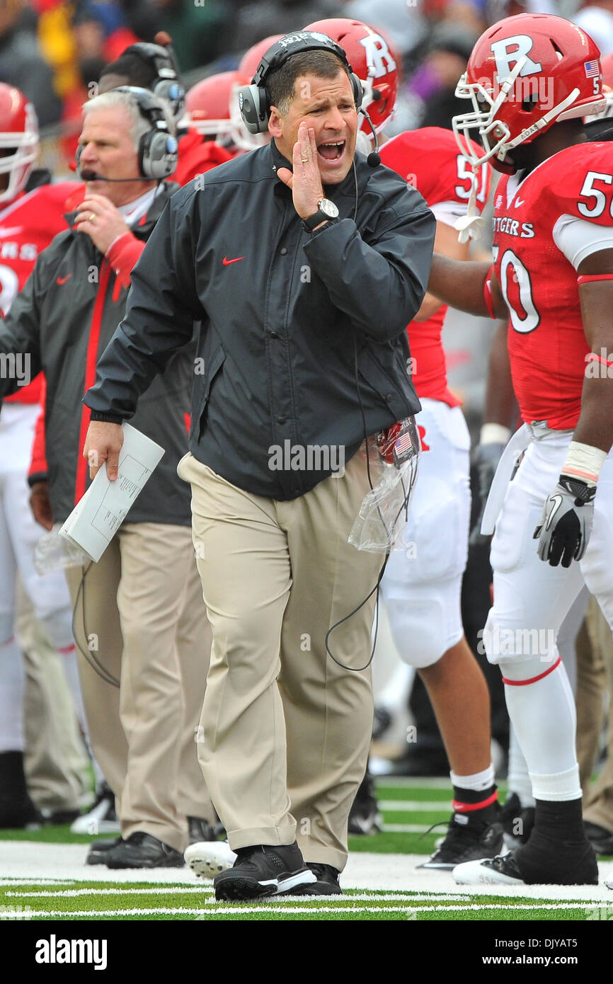 Rutgers head coach greg schiano hi-res stock photography and images - Alamy
