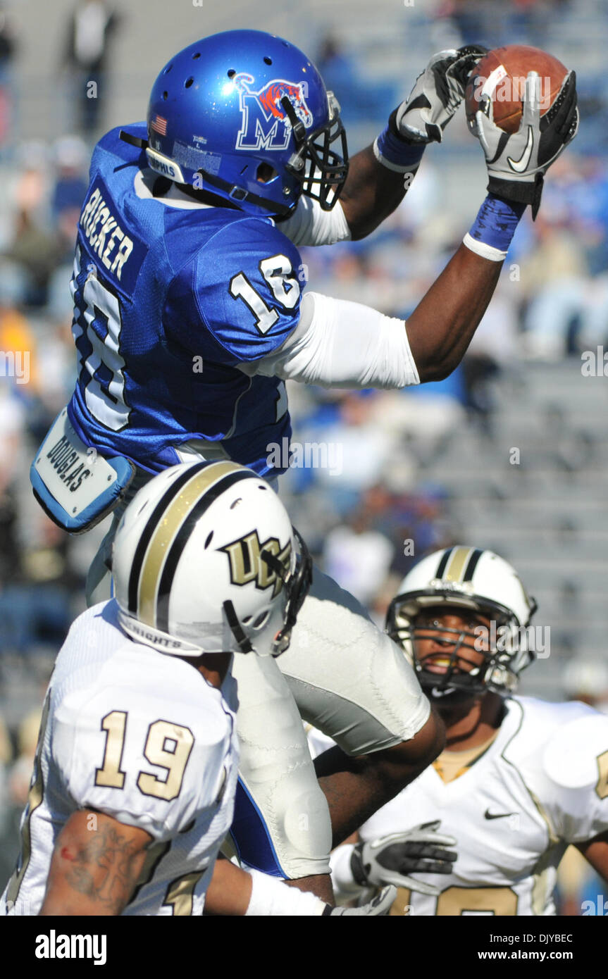 Memphis tigers wide receiver hi-res stock photography and images - Alamy