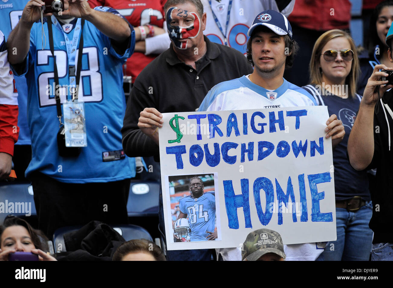 Titans fans hi-res stock photography and images - Alamy