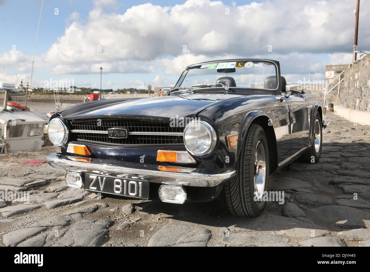 Triumph tr6 hi-res stock photography and images - Alamy
