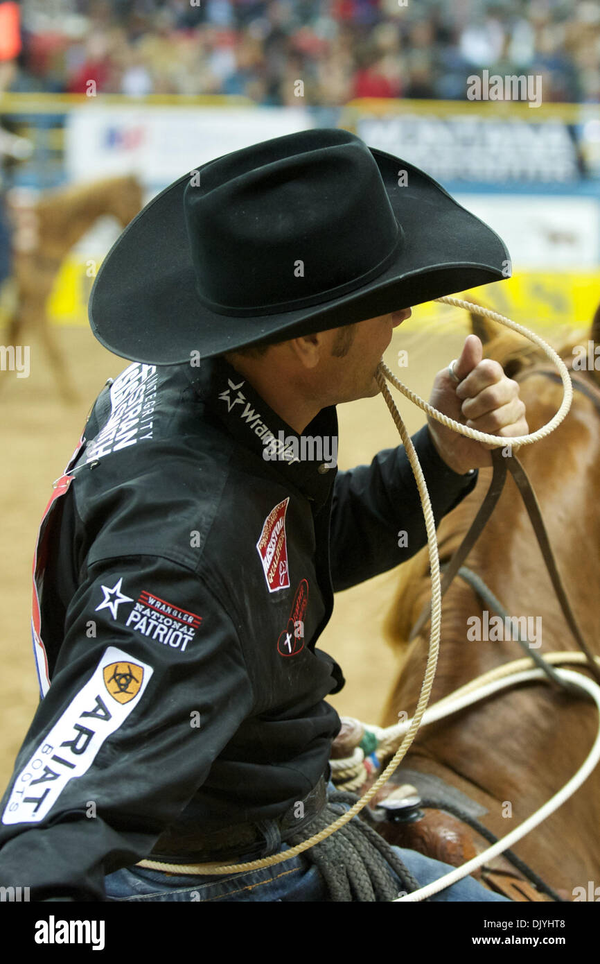Calf roper hi-res stock photography and images - Alamy