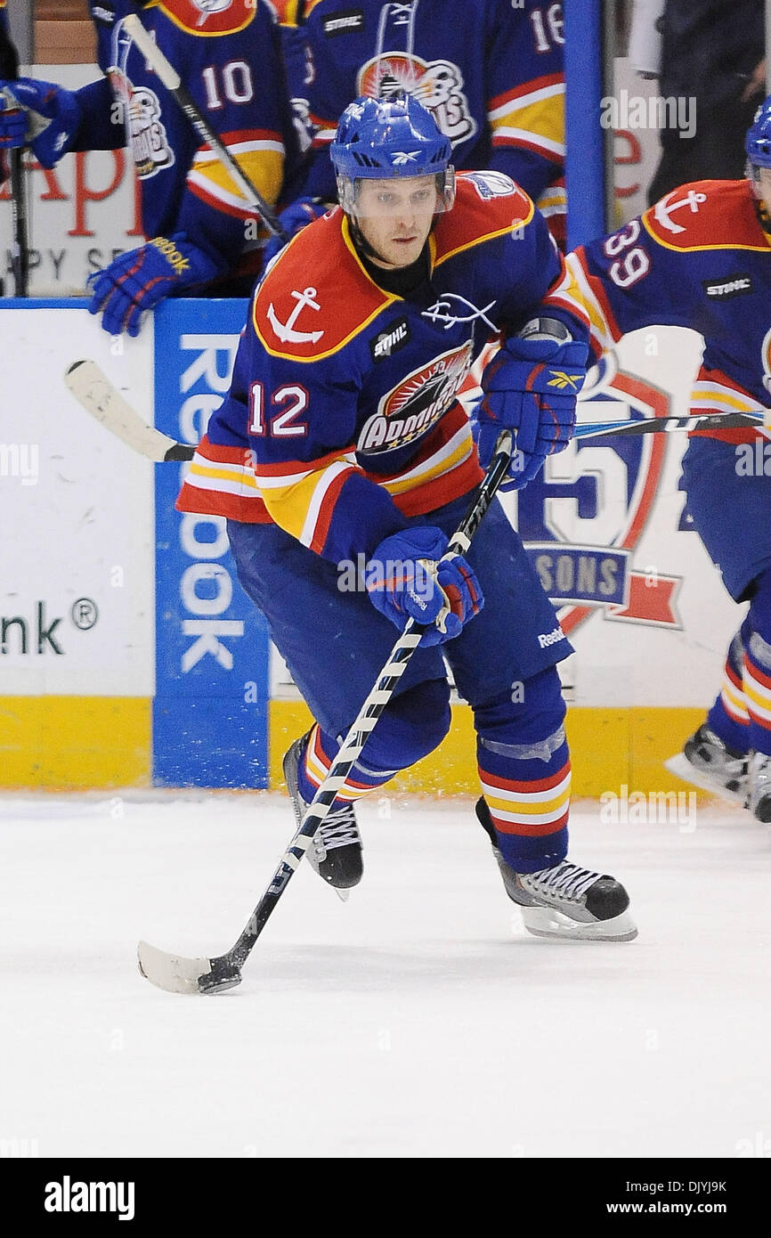 Dynamic monarch hi-res stock photography and images - Alamy