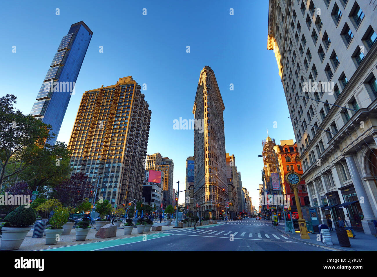 The flatiron building hi-res stock photography and images - Alamy