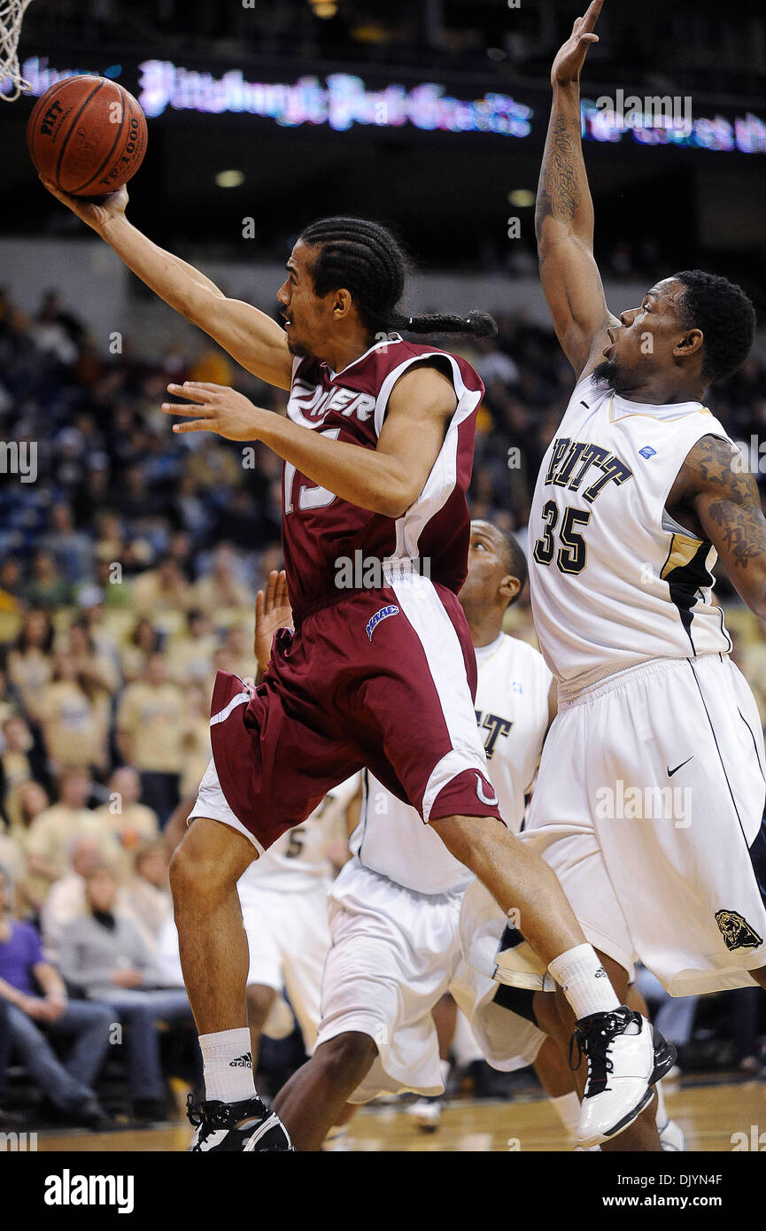 Rider broncs mens basketball hi-res stock photography and images - Alamy