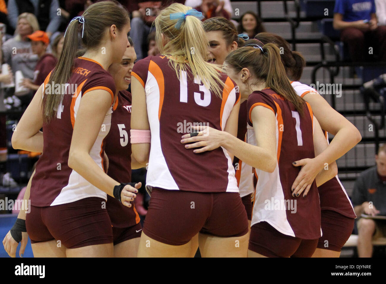 Middle hitter hi-res stock photography and images - Alamy