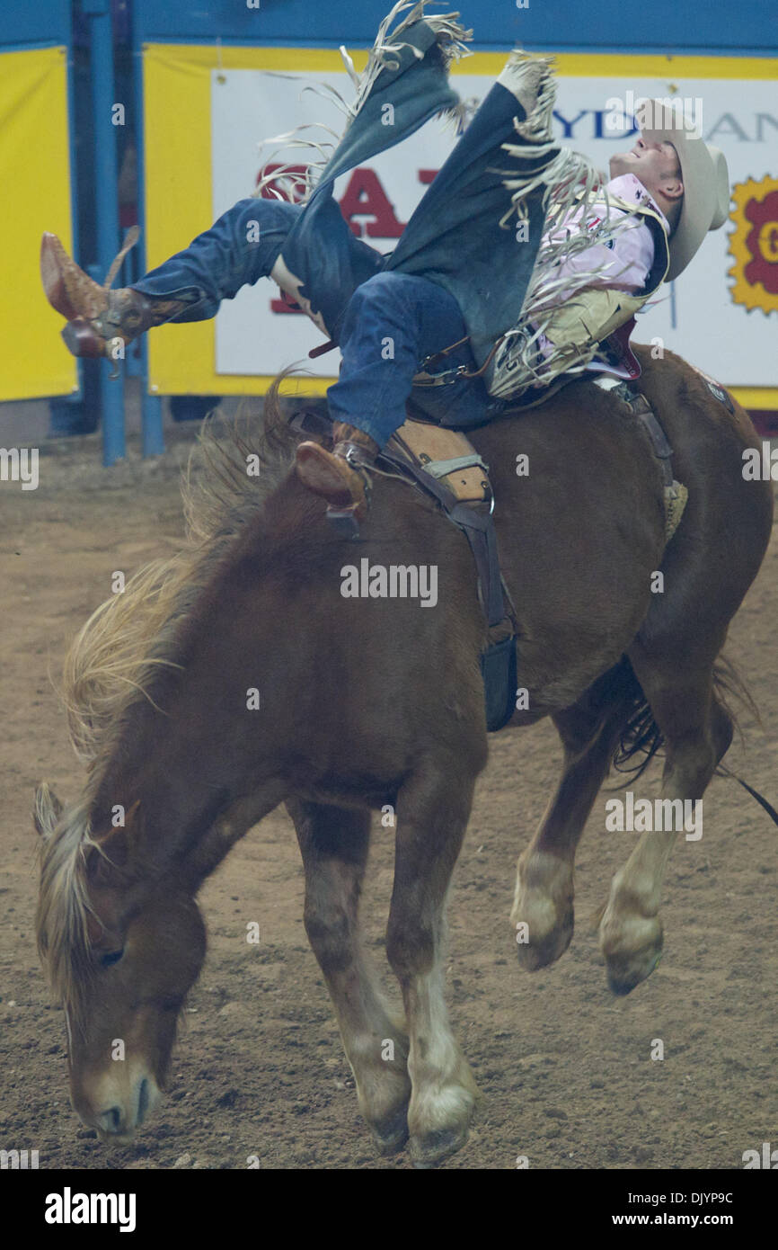 87 sheets hi-res stock photography and images - Alamy