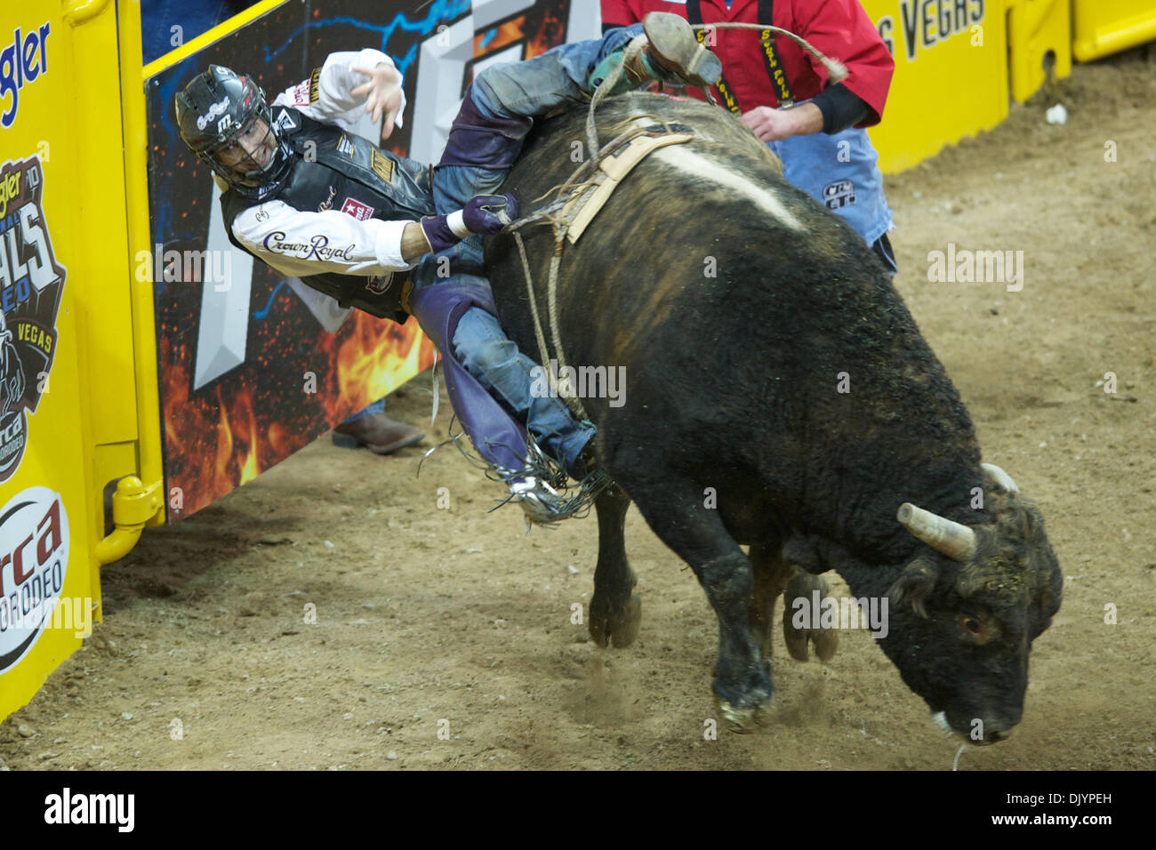 National blood center hi-res stock photography and images - Alamy