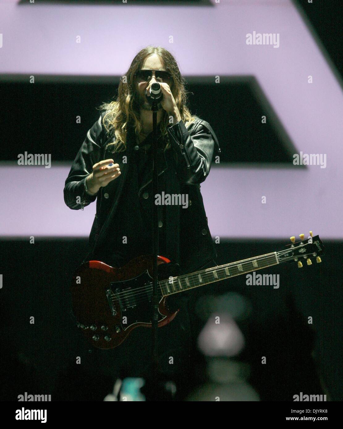 Las Vegas, Nevada, USA. 1st Dec, 2013. Jared Leto and his band 30 ...