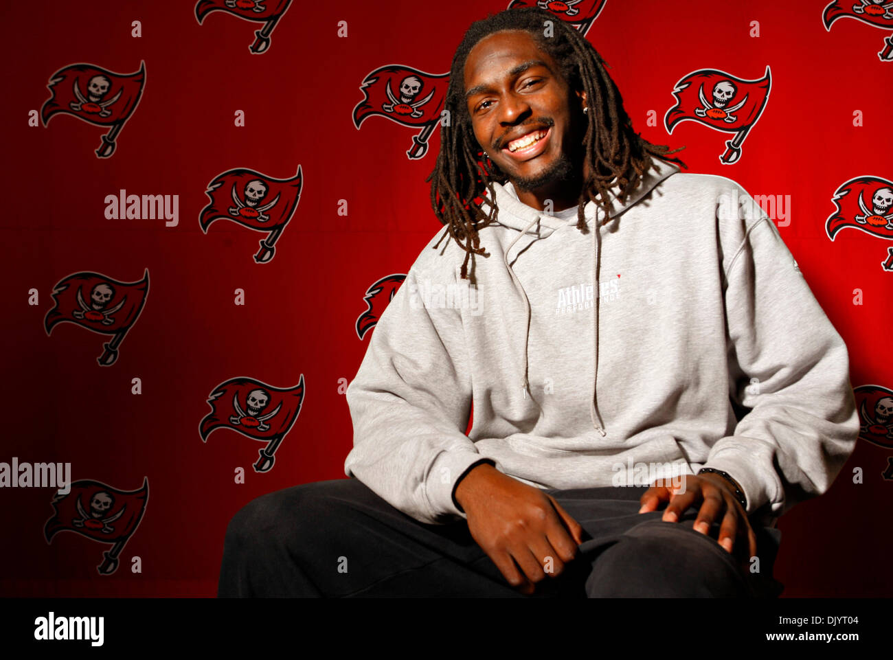 Dec. 9, 2010 - DANIEL WALLACE | Times.TP 328372 WALL Bucs 7 (12/09/2010 ...