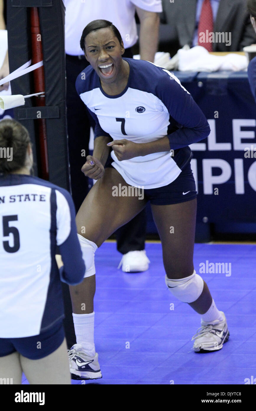 University of penn volleyball hi-res stock photography and images - Alamy