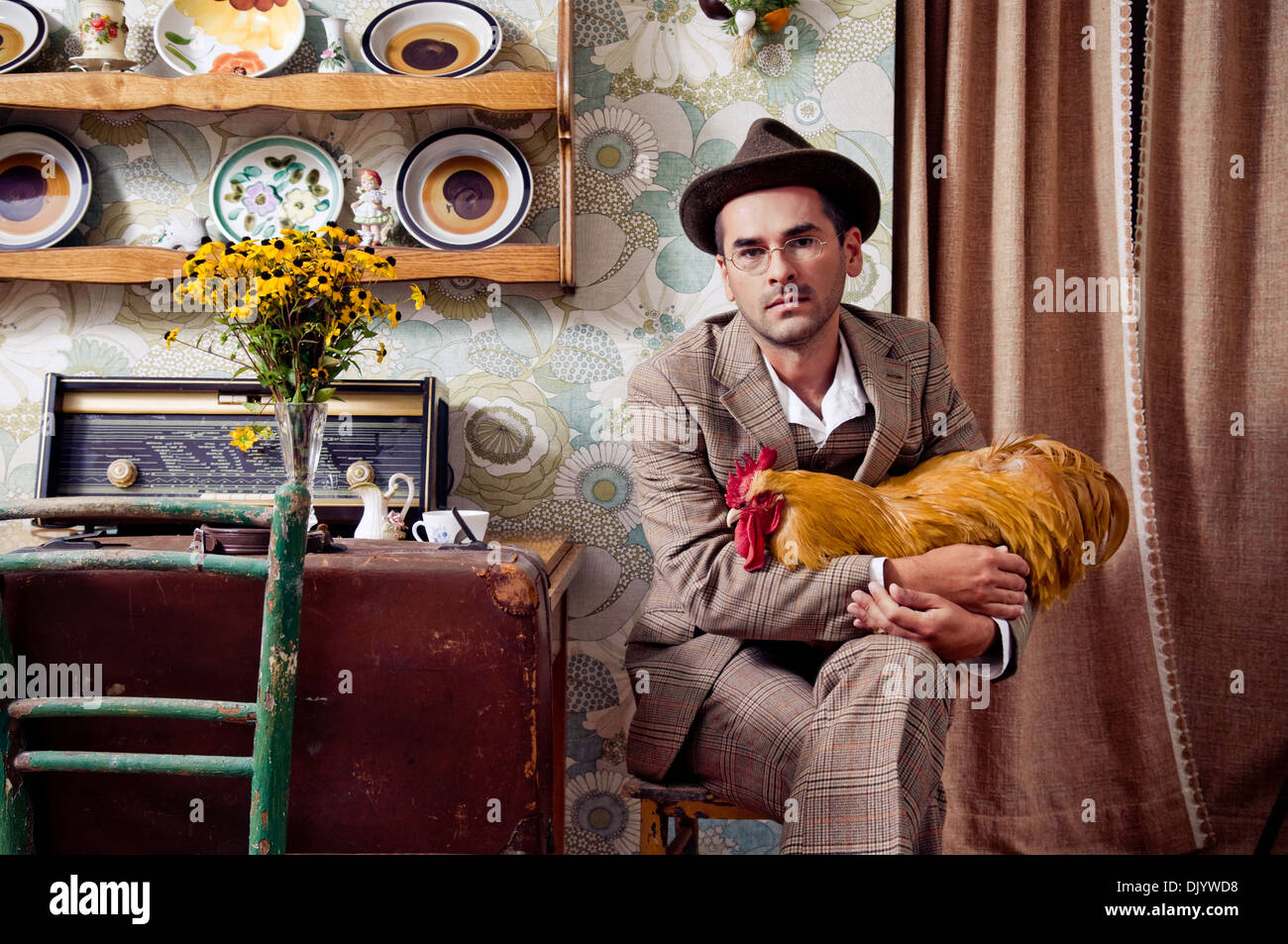 Chicken suit guy hi-res stock photography and images - Alamy