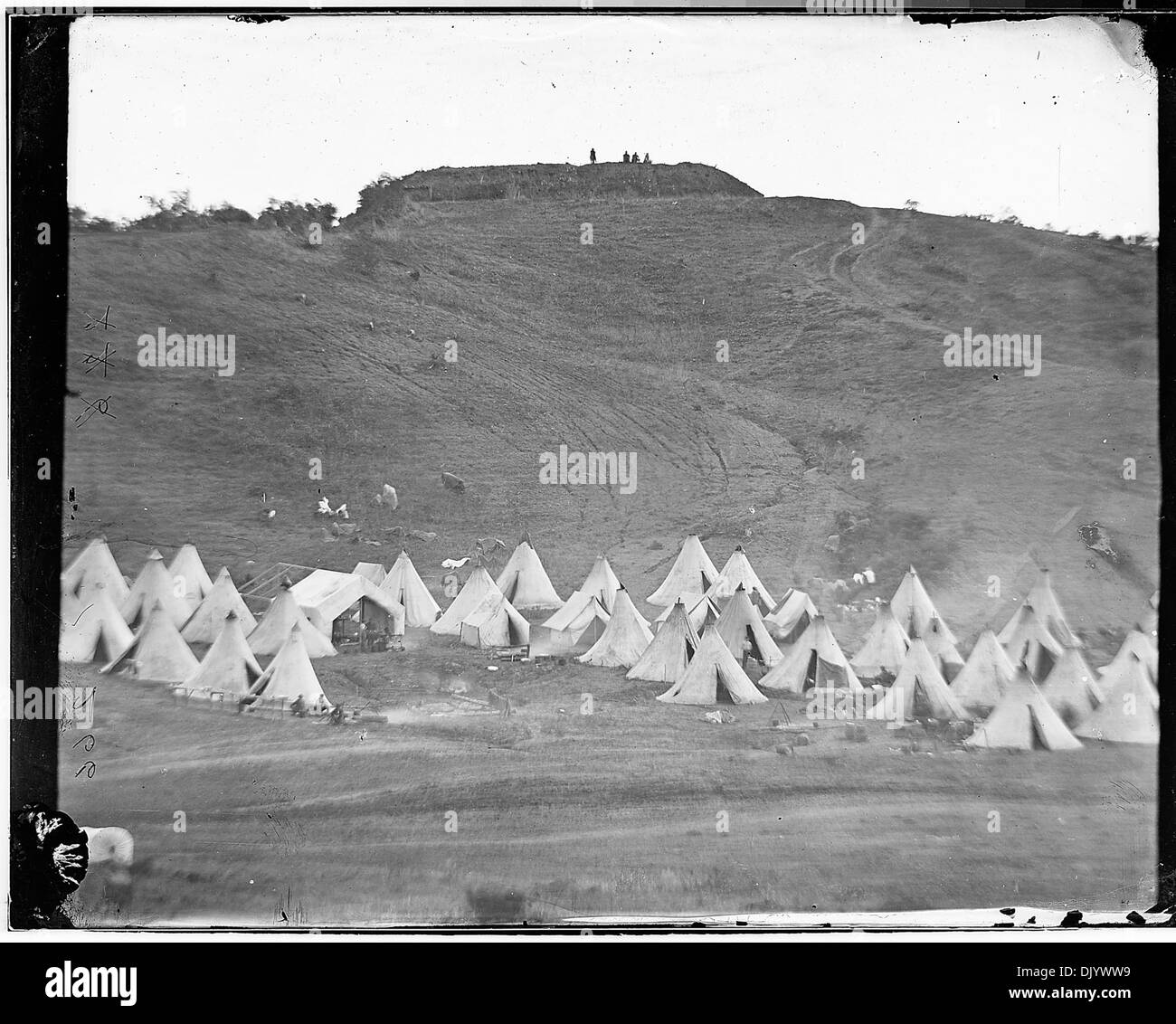 Temporary military structures hi-res stock photography and images - Alamy