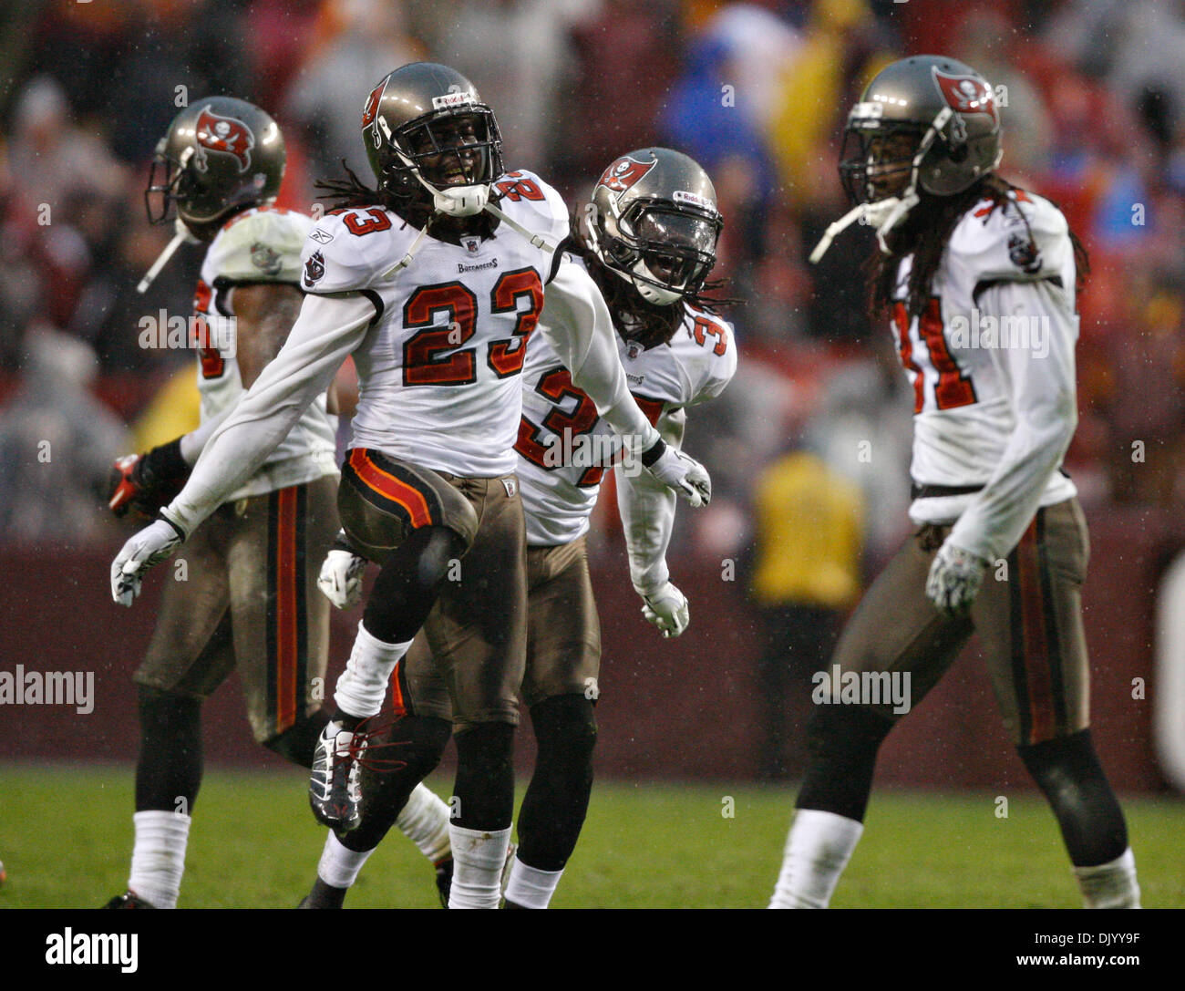 Dec. 12, 2010 - DANIEL WALLACE | Times.OT 328140 WALL Bucs 11 (12/12 ...