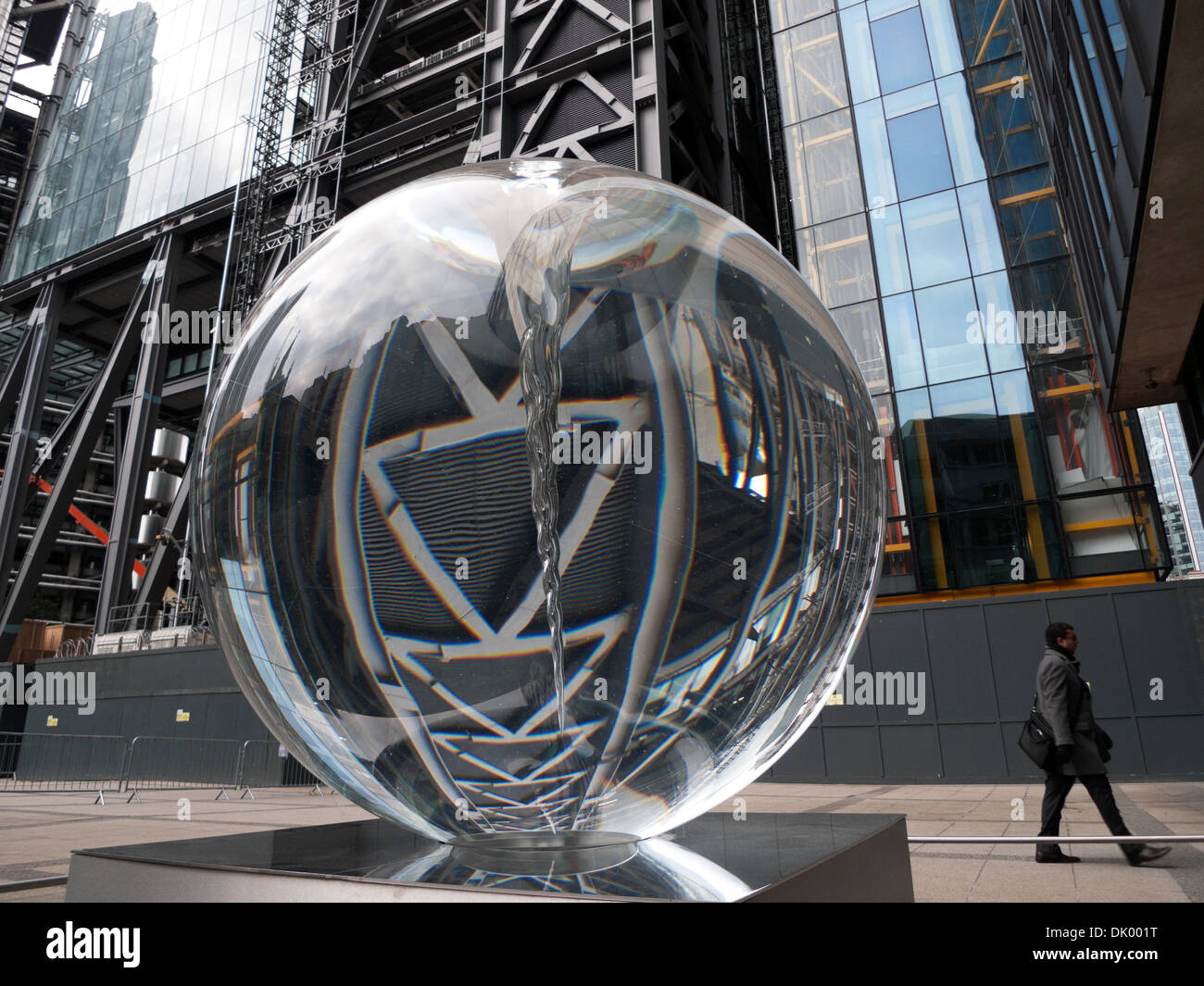 The Optic Sphere 'Vital Force' sculpture by Petroc Sesti reflecting the ...