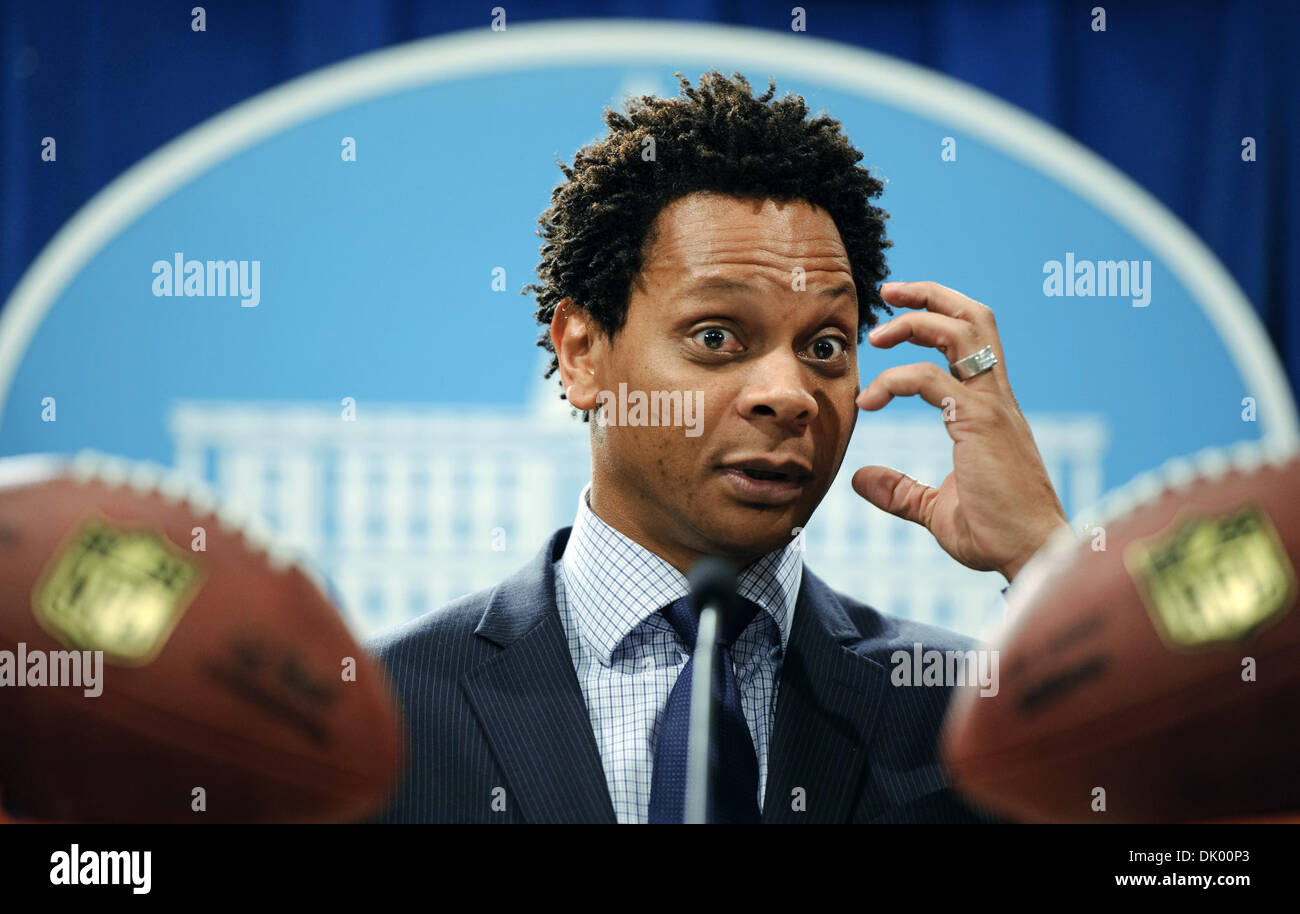 Dec. 14, 2010 - Sacramento, Calif, U.S. - Former San Francisco 49ers ...