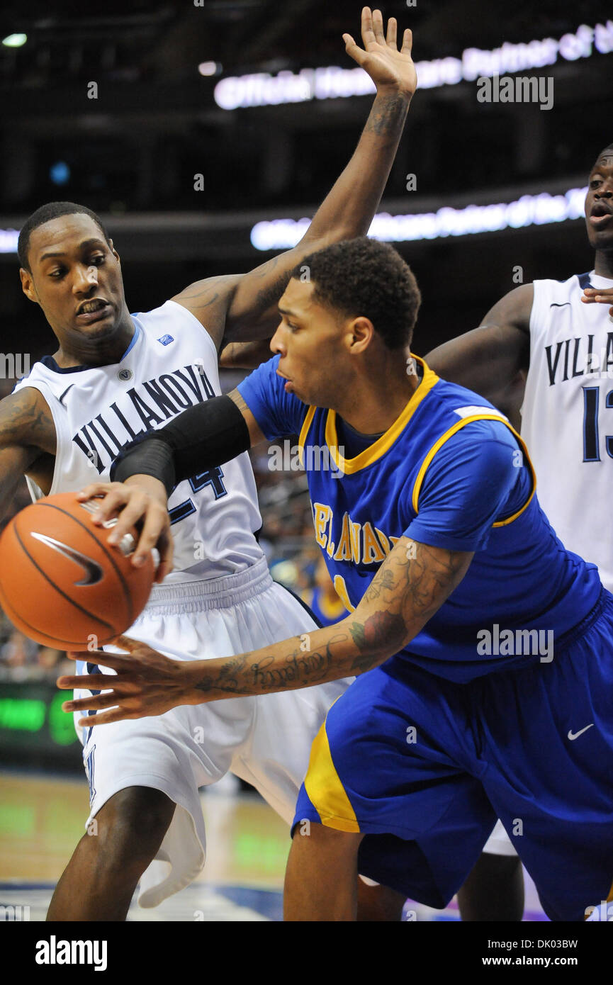 Fightin' blue hens hi-res stock photography and images - Alamy