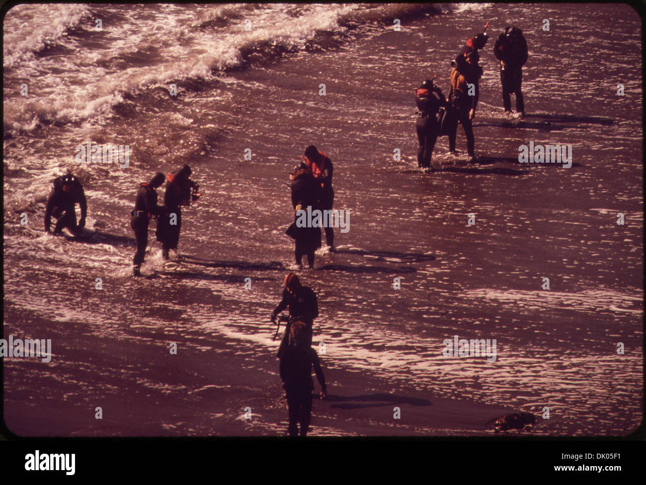 Frogmen world war hi-res stock photography and images - Alamy
