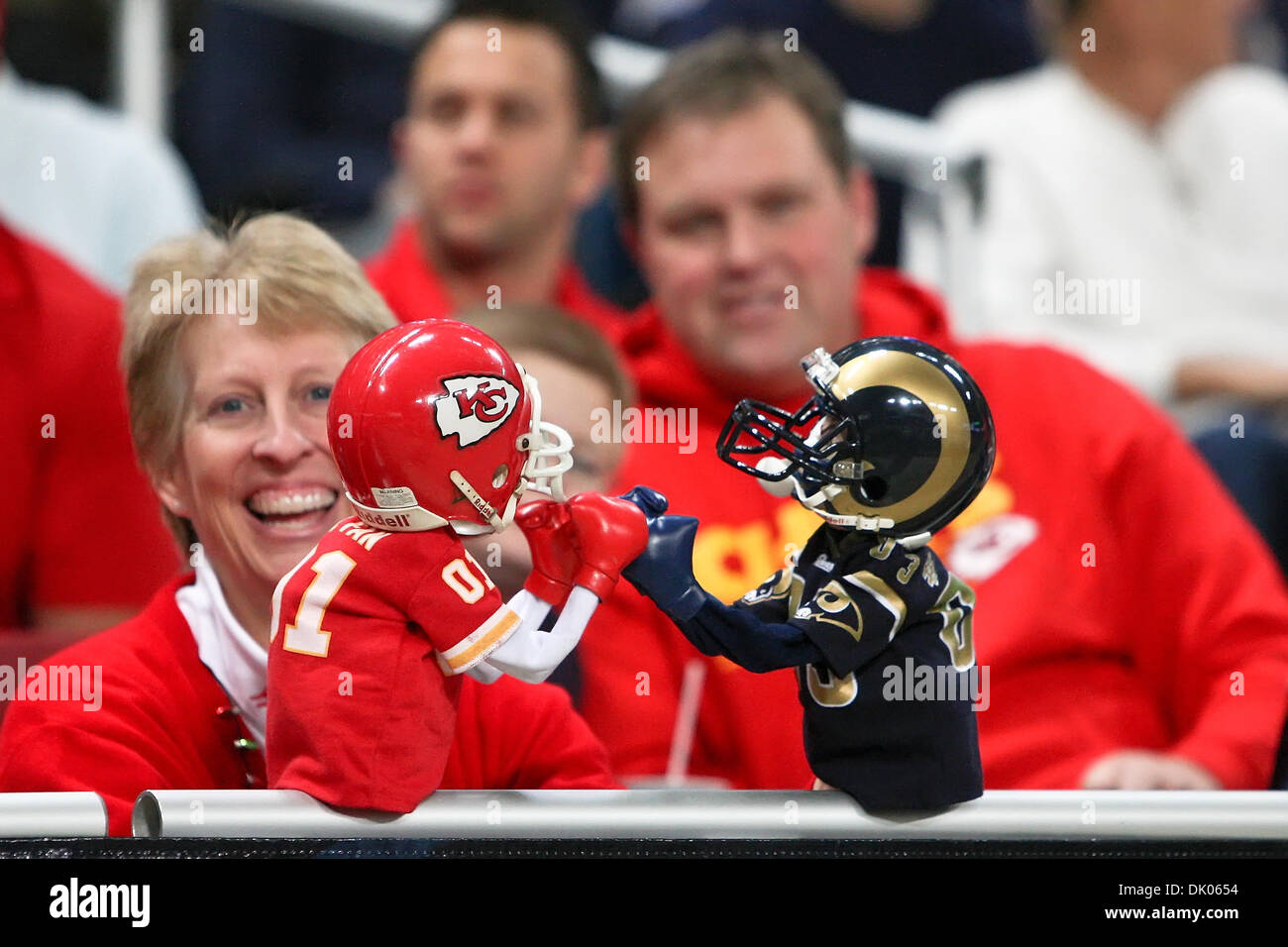 Professional puppets hi-res stock photography and images - Alamy