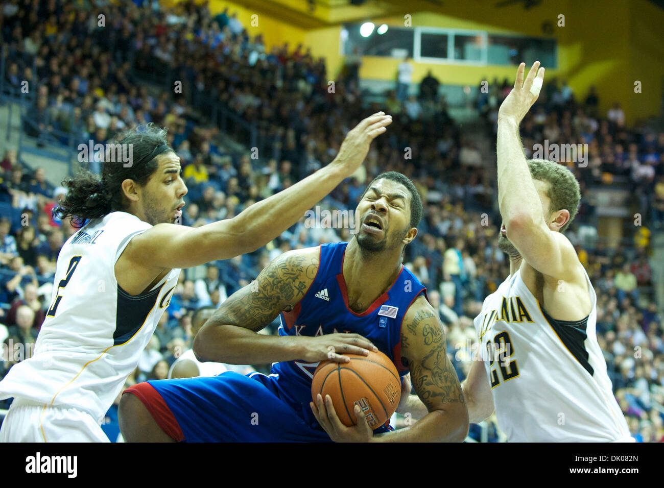 Kansas basketball team hi-res stock photography and images - Alamy